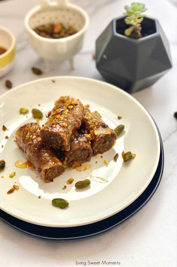 15+ Tasty Rice Paper Recipes (Rolls and Beyond!) - The Nessy Kitchen