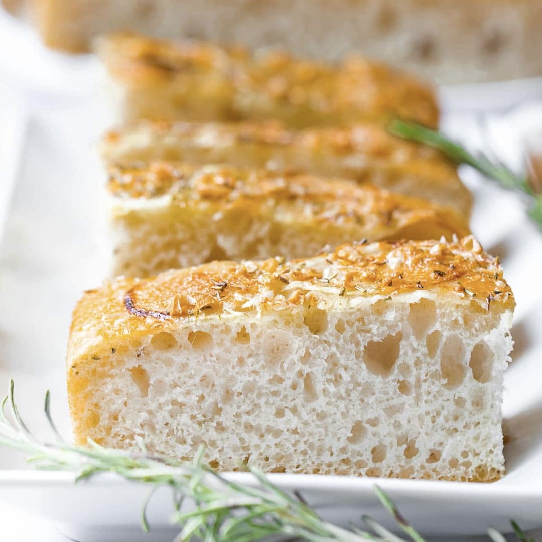 30 Perfect Sides to Serve with Pumpkin Soup (Plus Toppings!) - The ...