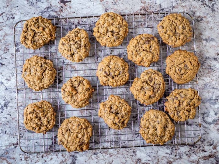 Oat Flour Oatmeal Cookies - The Nessy Kitchen