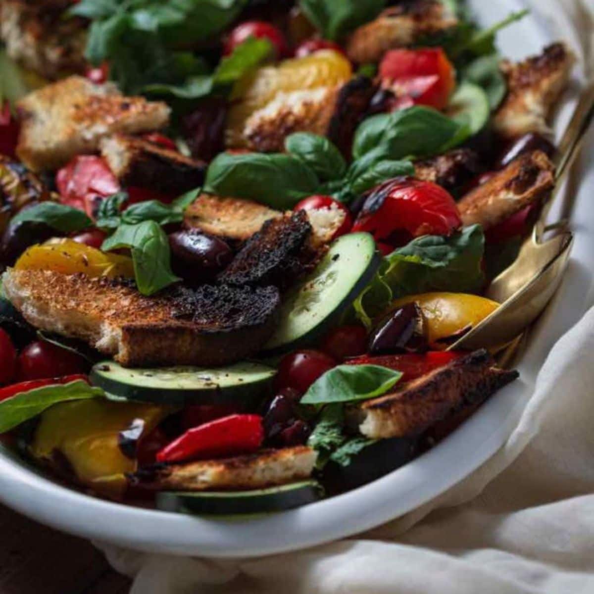 23 Perfect Sides to Serve with Alfredo (Plus Toppings!) - The Nessy Kitchen
