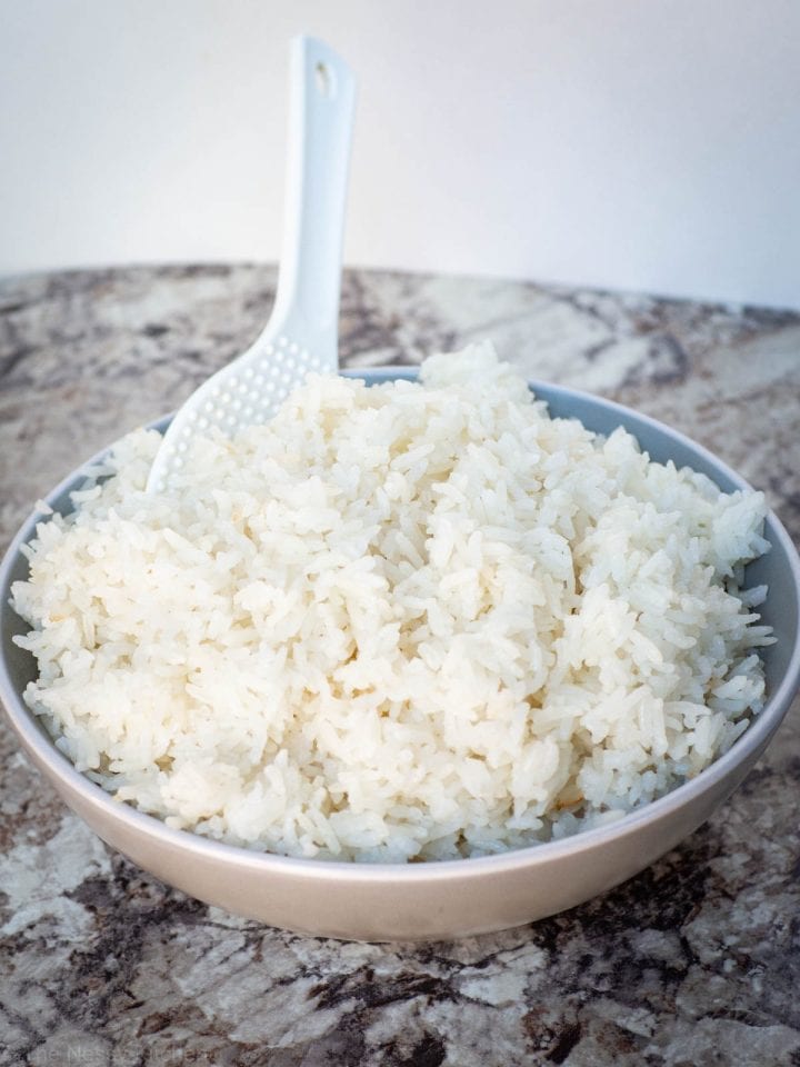 Rice Cooker Coconut Rice - The Nessy Kitchen