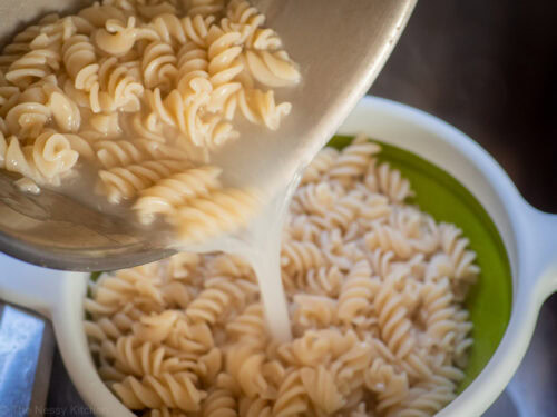 How to Cook Pasta for Pasta Salad - The Nessy Kitchen