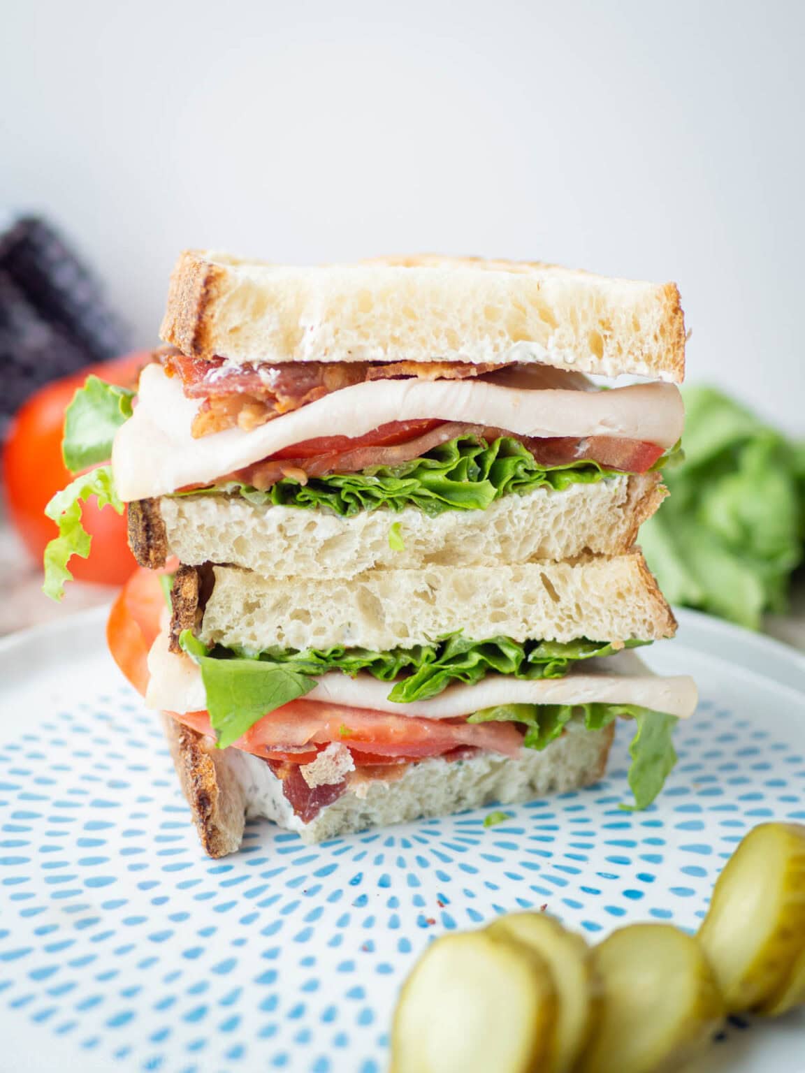 Turkey BLT Sandwich - The Nessy Kitchen