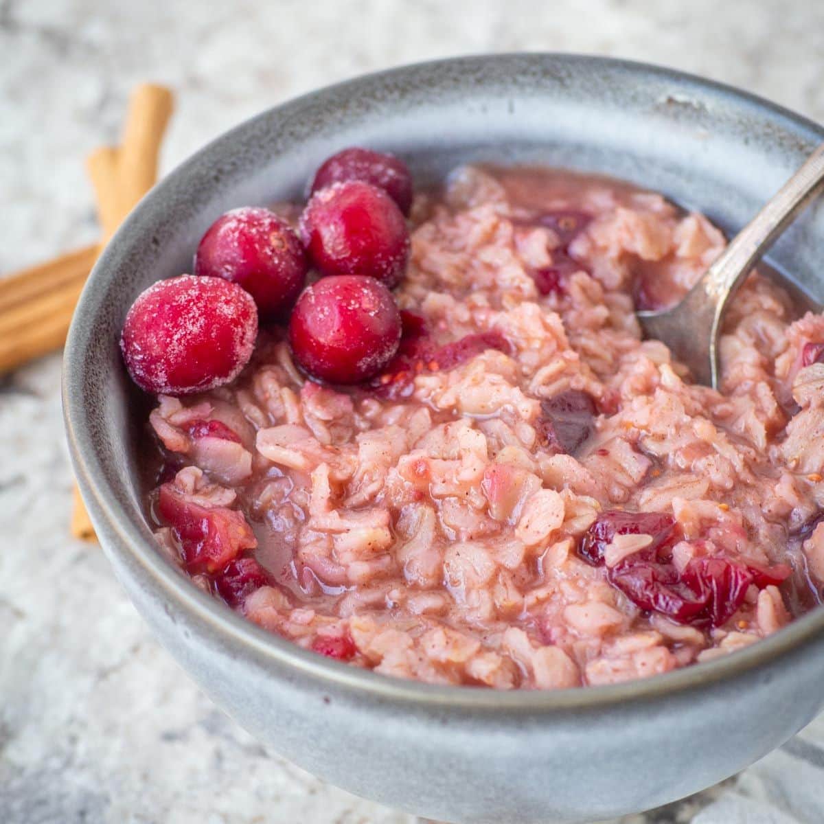 5+ of the Best Ways to Use Fresh Cranberries - The Nessy Kitchen